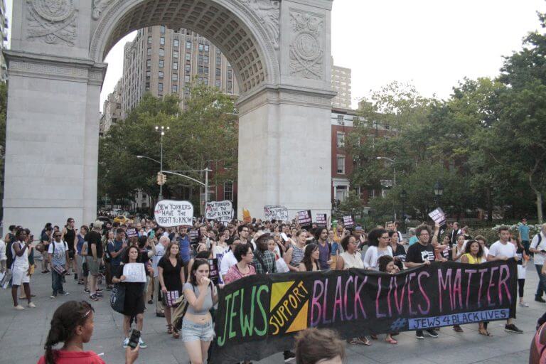 Hundreds of Jews march for ‘Black Lives Matter’ in New York – Mondoweiss