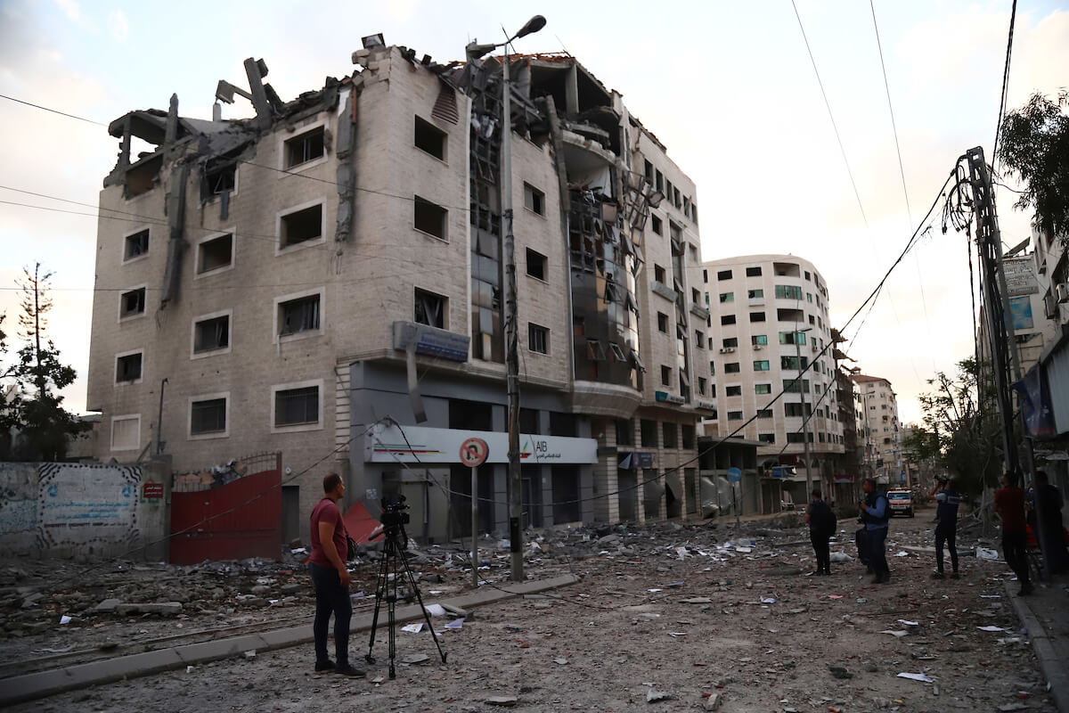 No ambulances amid the bombings: How Gaza’s COVID-19 patients survived ...