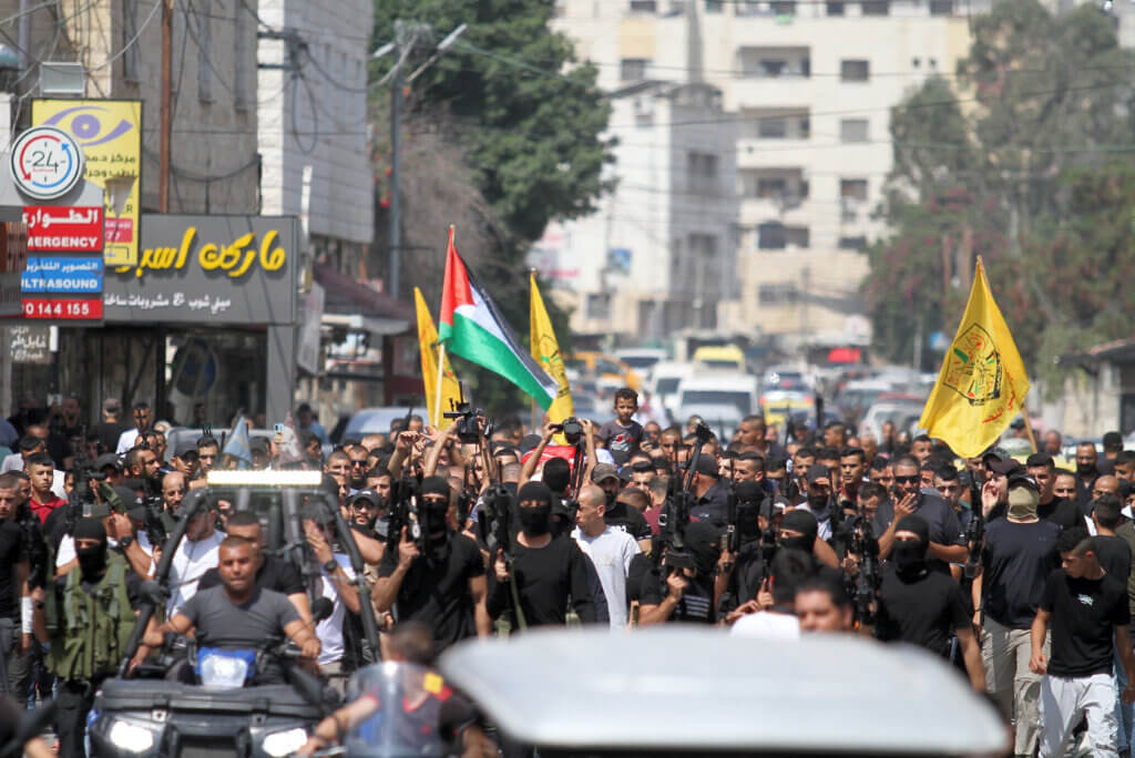 West Bank Dispatch: Three Palestinians killed, 1,000 prisoners go on ...