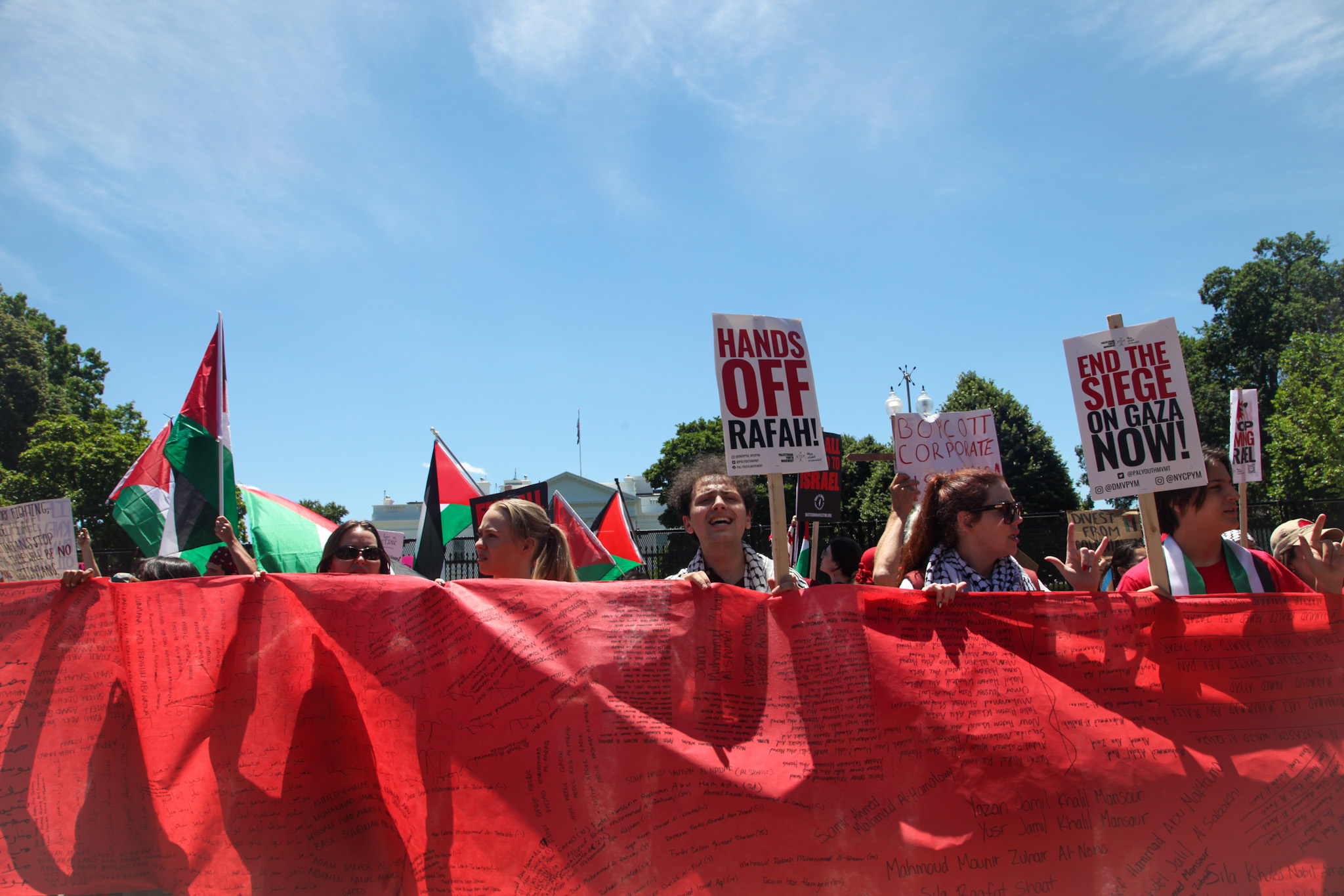 ‘People’s red line’ surrounds the White House to demand end of Gaza ...