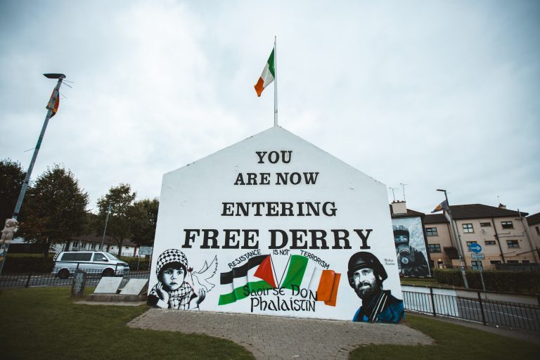 Resistance to colonialism, from Derry to Palestine – Mondoweiss