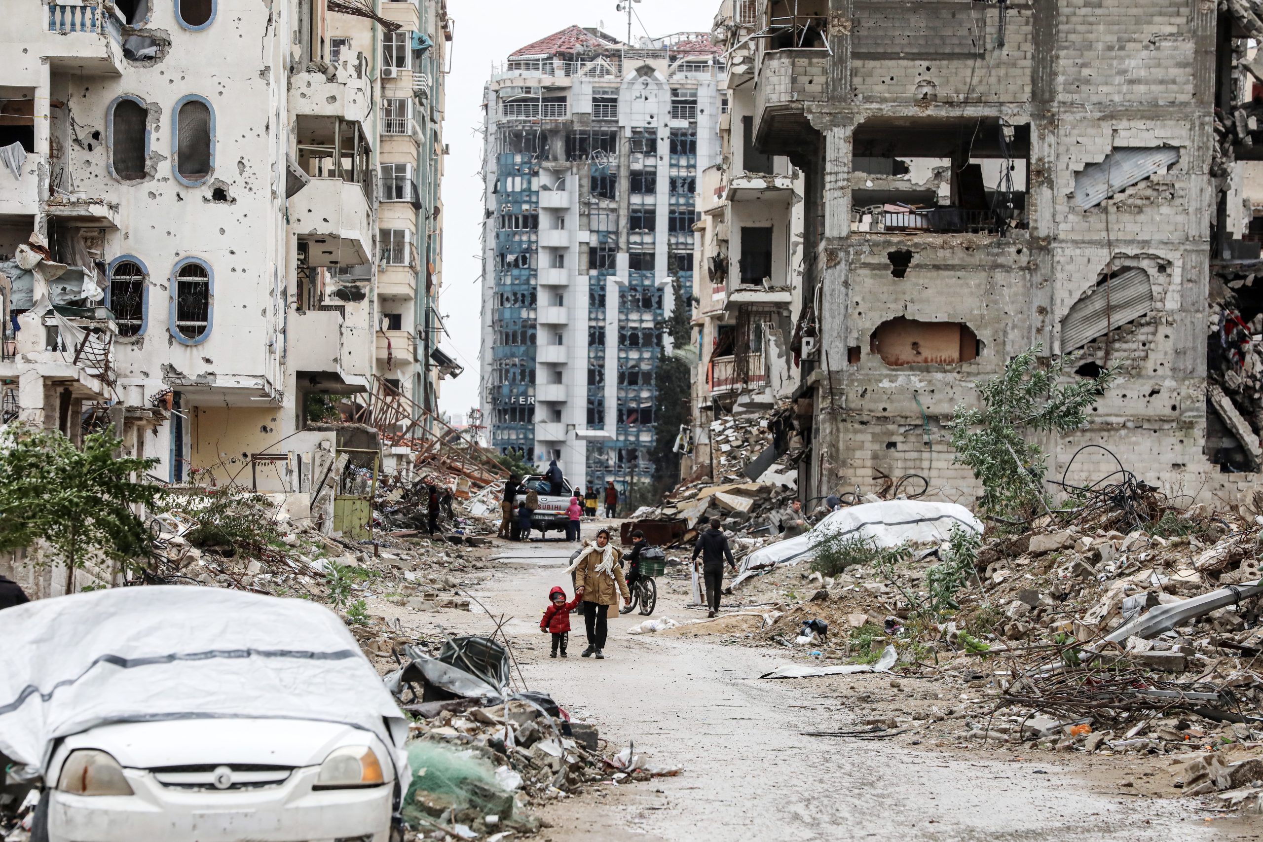 In Gaza, as reality sets in, the joy of homecoming begins to fade ...