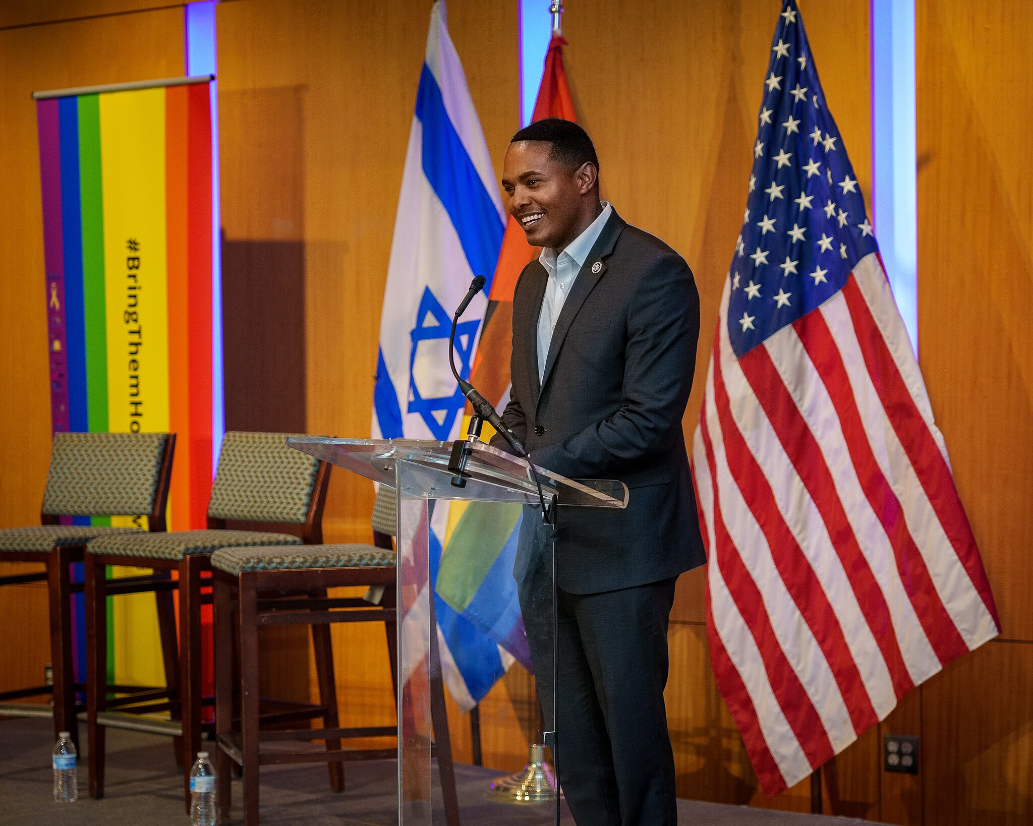 NY lawmakers condemn Palestine protest, ignore Zionist violence ...