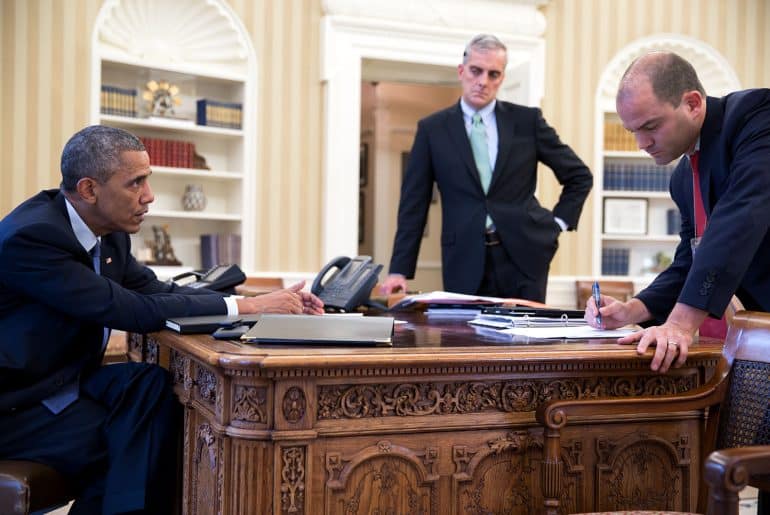 Groundbreaking ‘NYT’ Op-Ed lays bare the Democrats’ internal battle ...
